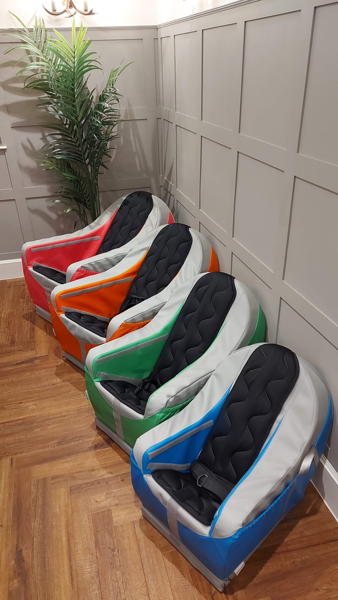 Accora Solus | Younique Healthcare & Mobility | Wheely Good Wheelchairs ...